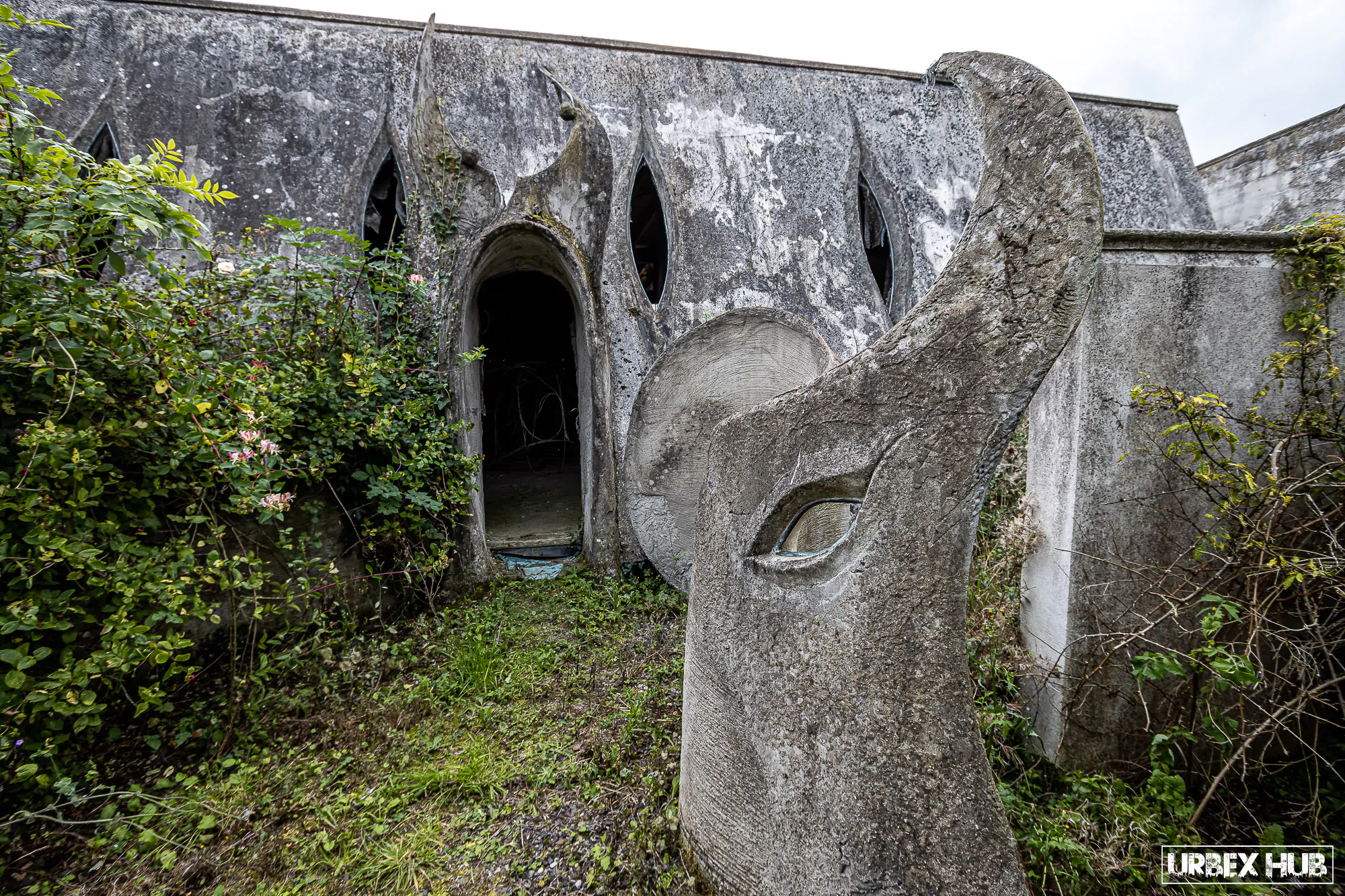 The Art Deco “Cult” House • Urbex Hub